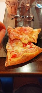Pizza Palermo (ulitsa Lenina No:48), pizzacılar  Suhiniçi'den