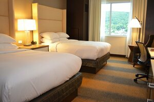 Doubletree by Hilton Reading (Pennsylvania, Berks County, Reading, U.S. Route 422 Business), otel  Reading'den