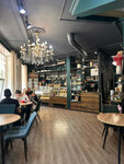 Lepi i Brasserie (Leninskiy Avenue No:1/2), kafe  Himki'den