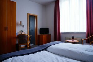 Ringhotel Altstadt (Baustraße No:8, Güstrow), otel  Gustrow'dan