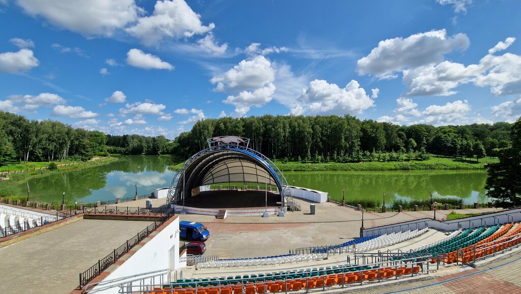 Konser salonları Амфитеатр, Gorki, foto