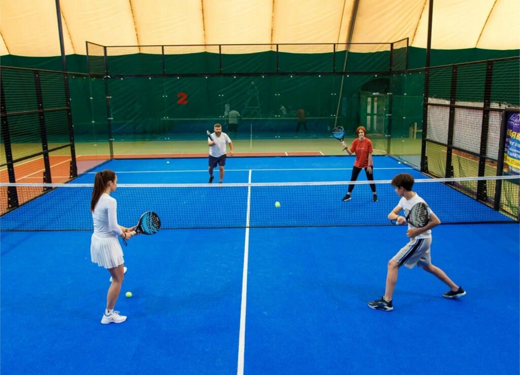 Padel tenis kulübü Padel Uktus, Yekaterinburg, foto