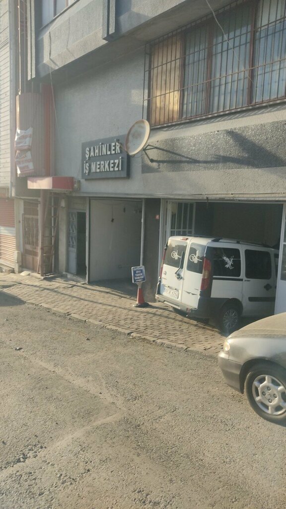 Otomobil servisi Öztürk Oto Özel Servisi, İstanbul, foto