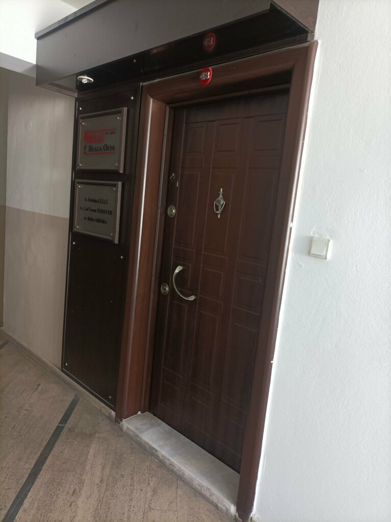 Avukatlar Çisil Tuana Tezsever, Antalya, foto