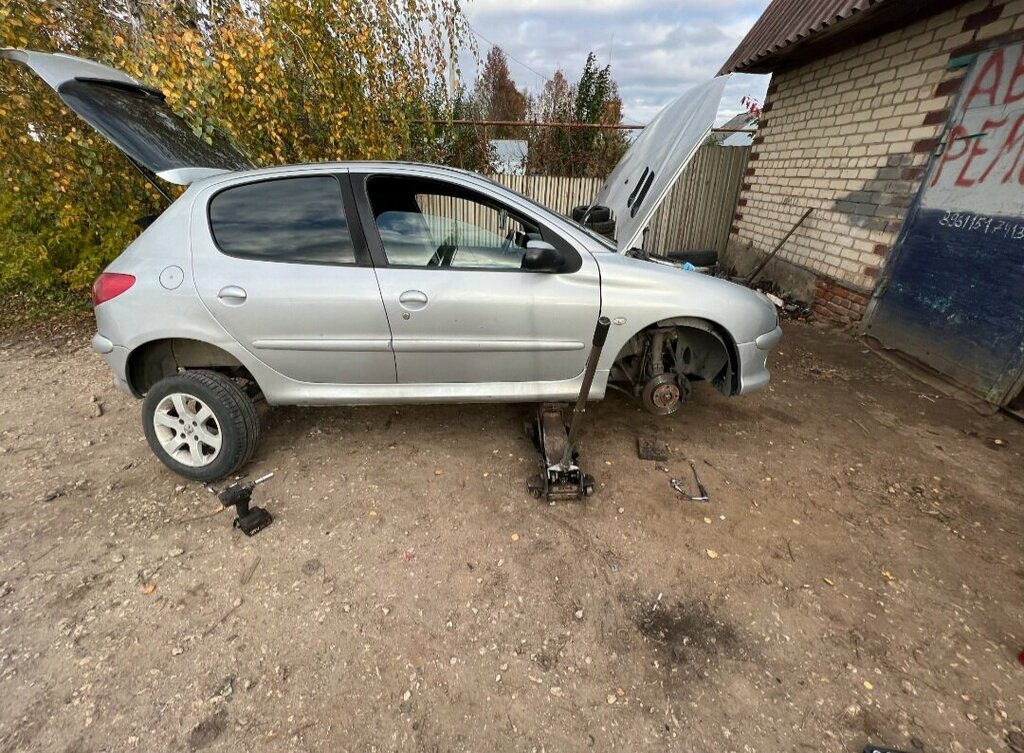 Oto lastik tamiri Шиномонтаж, Tulskaya oblastı, foto