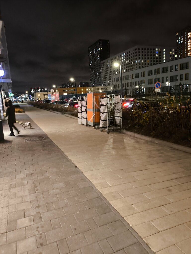 Süpermarket Dixy, Balaşiha, foto