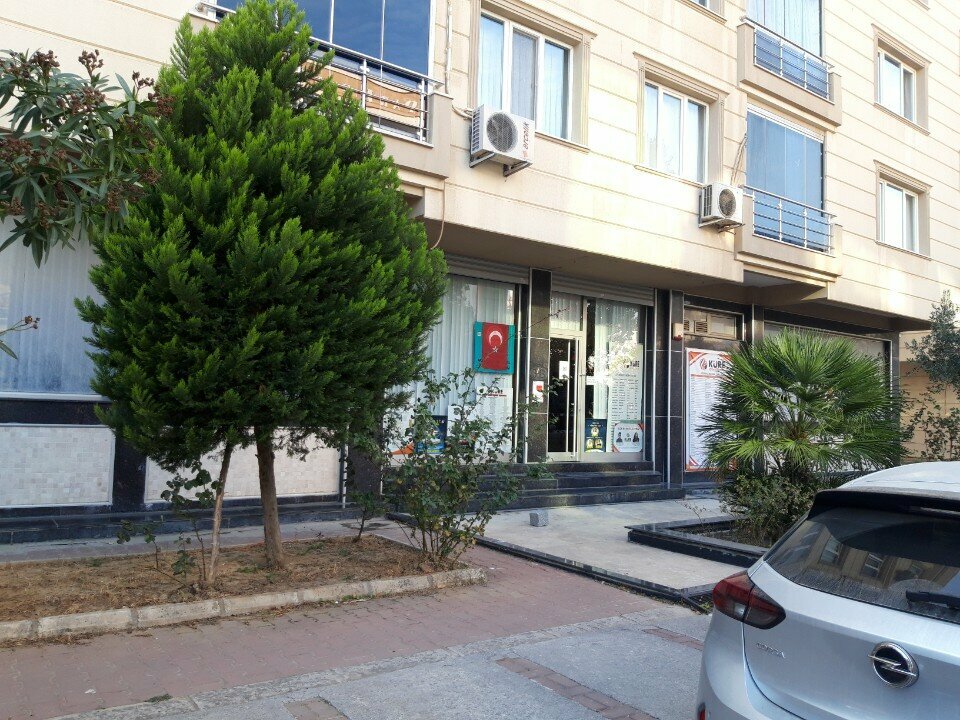 Eğitim merkezleri Küre Eğitim Kurumları, İzmir, foto