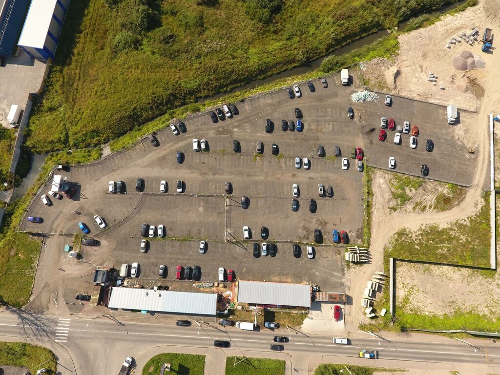 Otoparklar Car park, Kudrovo, foto