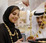 Dubai Gold & Jewellery Group (HKH Hotel, Al Daghaya, Deira, Dubai), kuyumcular  Dubai'den