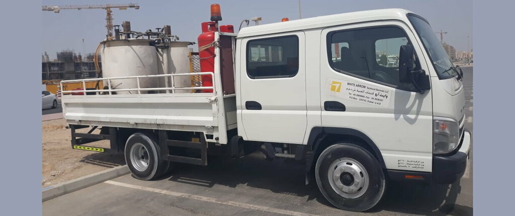 i̇nşaat makinaları ve ekipmanları White Arrow Technical Services, Dubai, foto