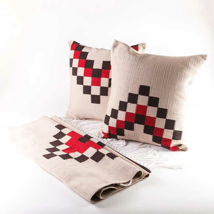 Hobi, elişi için ürünler Levantine Handicrafts, Dubai, foto