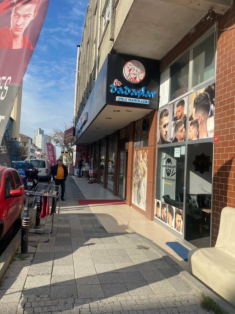 Kuaförler Enes Behçet Erkek Kuaförü, İstanbul, foto