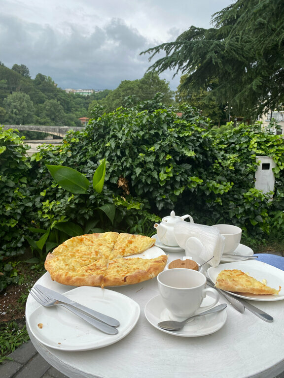 Kafe Летнее кафе, Kutaisi, foto