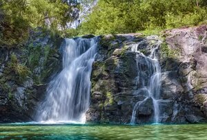 Waterfall (Altai Territory, Krasnogorskiy rayon, reka Chapshushka), şelale  Altayski krayından