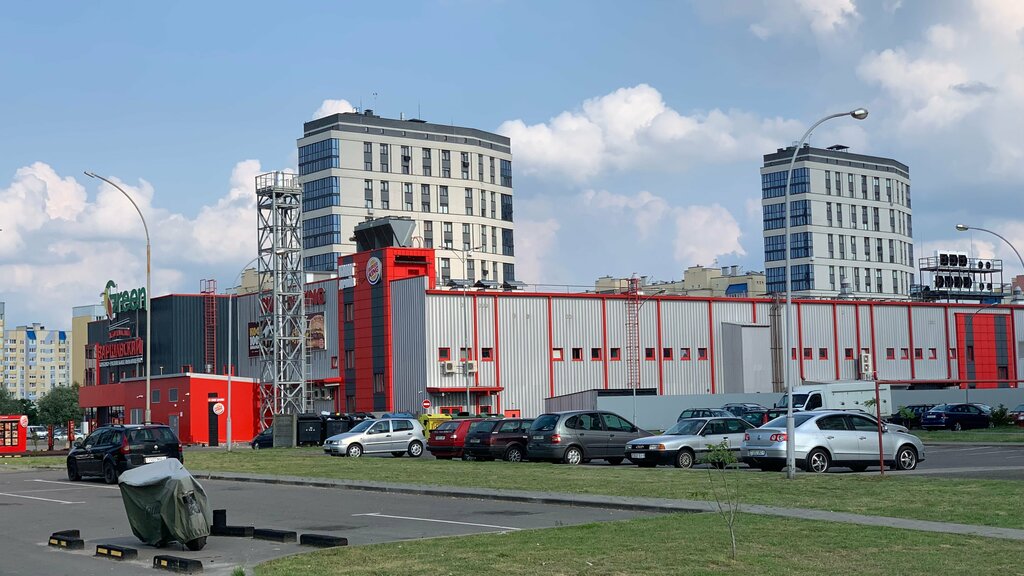 Otoparklar Car park, Brest, foto