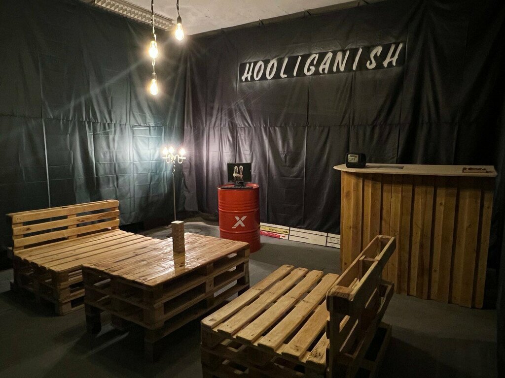 Kaçış oyunları merkezleri Комната ярости Hooliganish, Volgograd, foto
