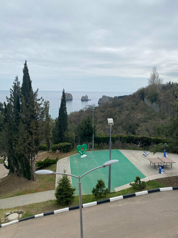 Tatil altyapısı Детский лагерь Лесной, корпус Сосна, Kırım Cumhuriyeti, foto