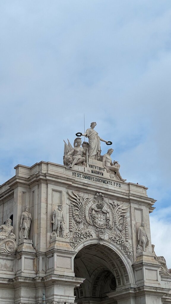 Turistik yerler Arco da Rua Augusta, Lizbon, foto