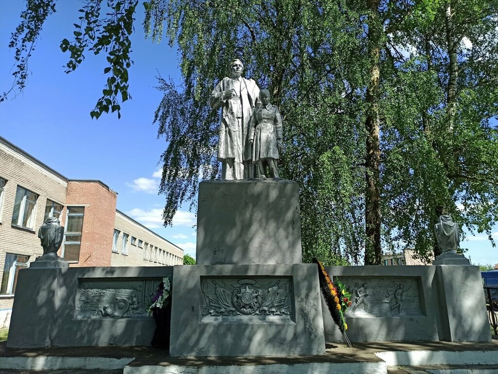 Anıt, heykel Воинское захоронение № 4844, Vitebskaya oblastı, foto