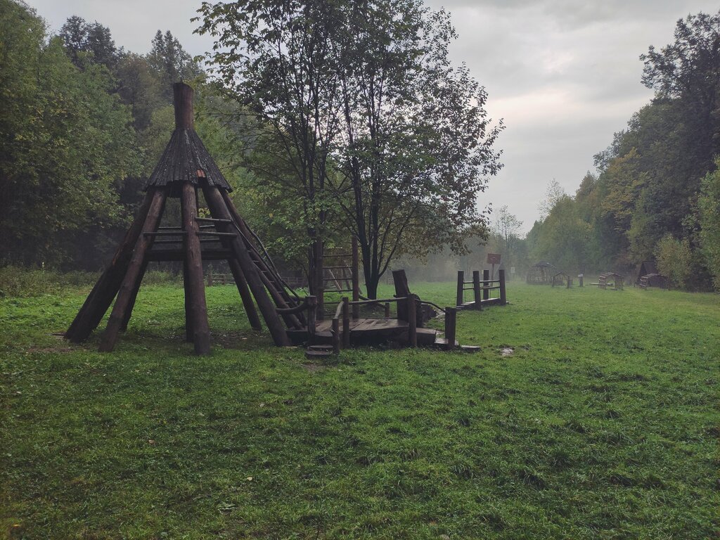 Tatil altyapısı Комплексное место отдыха Под липками, Perm, foto