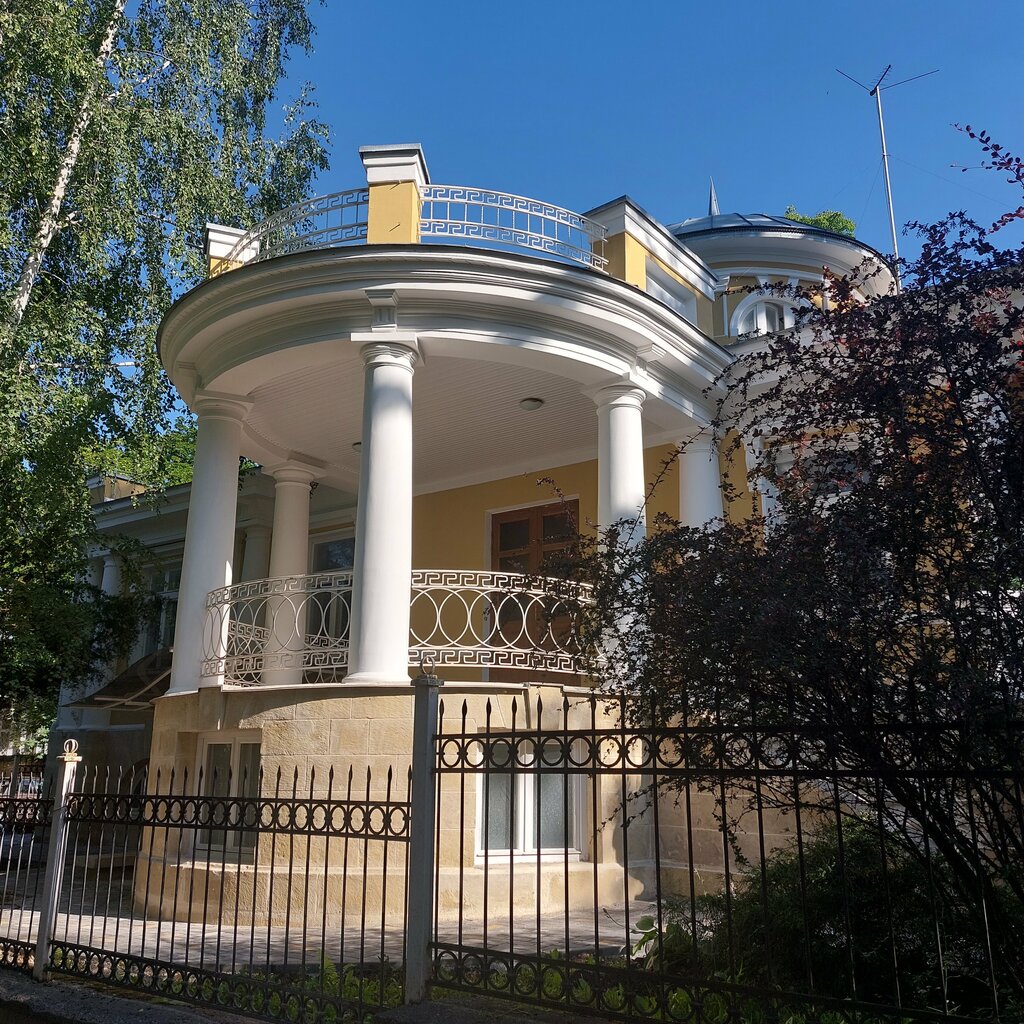 Turistik yerler Дача Дондукова-Корсакова, Kislovodsk, foto