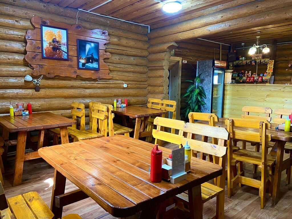 Kafe Russian Hut, Vologodskaya oblastı, foto