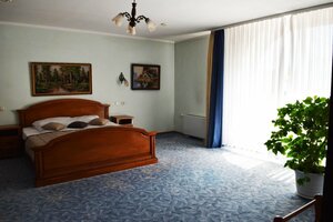 Villa Natali (strada Sfatul Țării No:15, Chisinau), otel  Kişinev'den