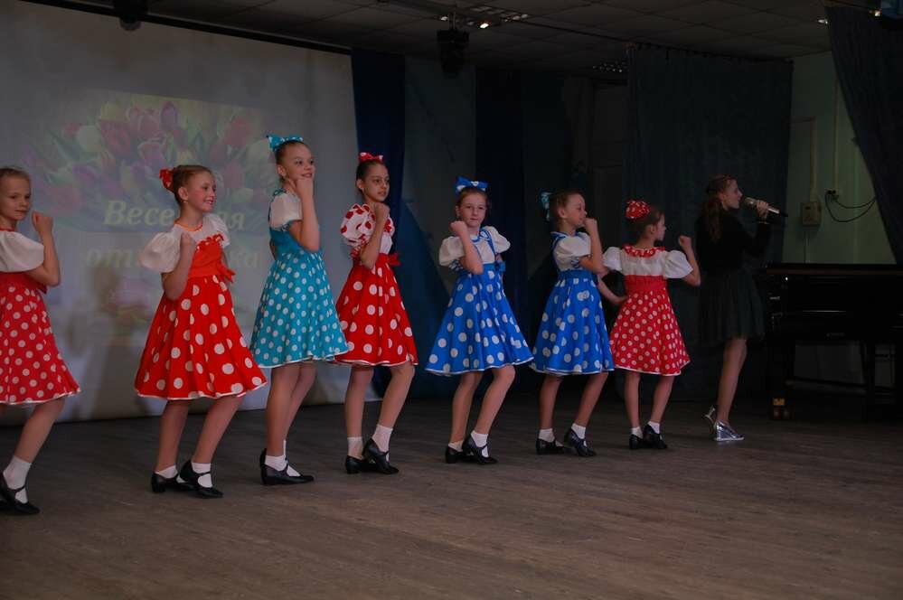 Sanat okulları Детская художественная школа, Svobodniy, foto