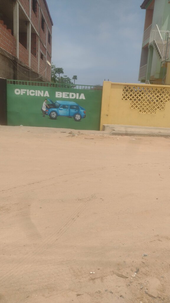 Otomobil servisi Estação De Serviço Bedia, Loanda, foto