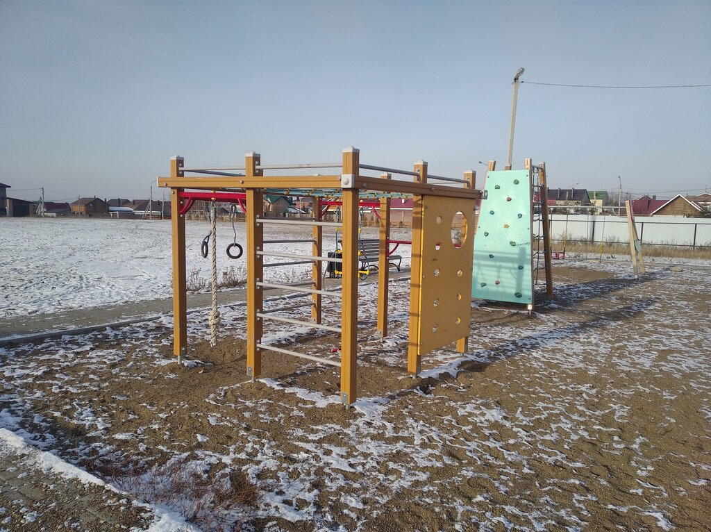 Oyun alanı Playground, Magnitogorsk, foto