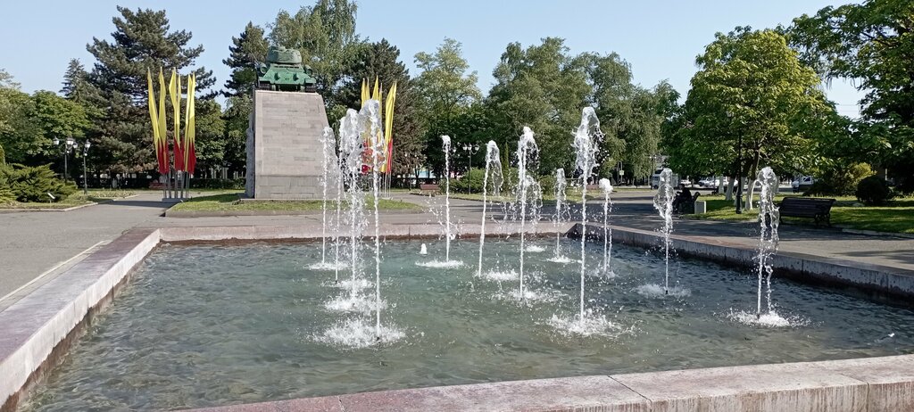 Anıt, heykel Монумент Славы, Vladikavkaz, foto
