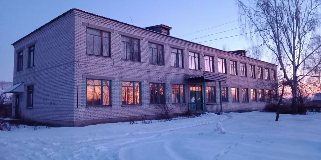 Ortaokul Potminskaya Srednyaya Obshcheobrazovatelnaya shkola, Ulyanovskaya oblastı, foto