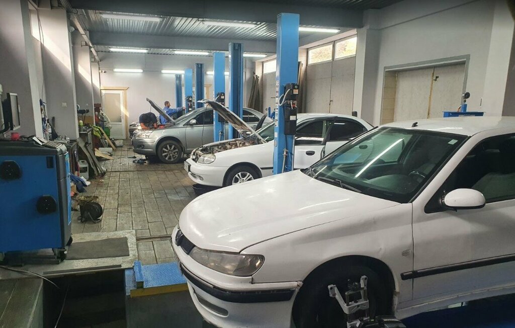 Otomobil servisi Turbo Farkop, Moskova, foto