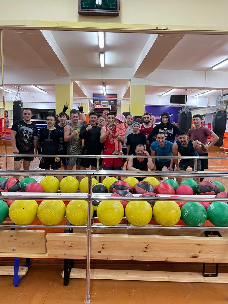 Spor kulüpleri Школа бокса Ринг, Ulan‑Ude, foto