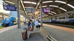 stacja Katowice (Silesian Voivodeship, Katowice, Dz. Śródmieście-Załęże), tren garları  Katoviçe'den