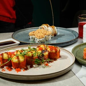 Sushi Wok (улица Ленина No:44, Джанкой), suşi restoranı  Canköy'den