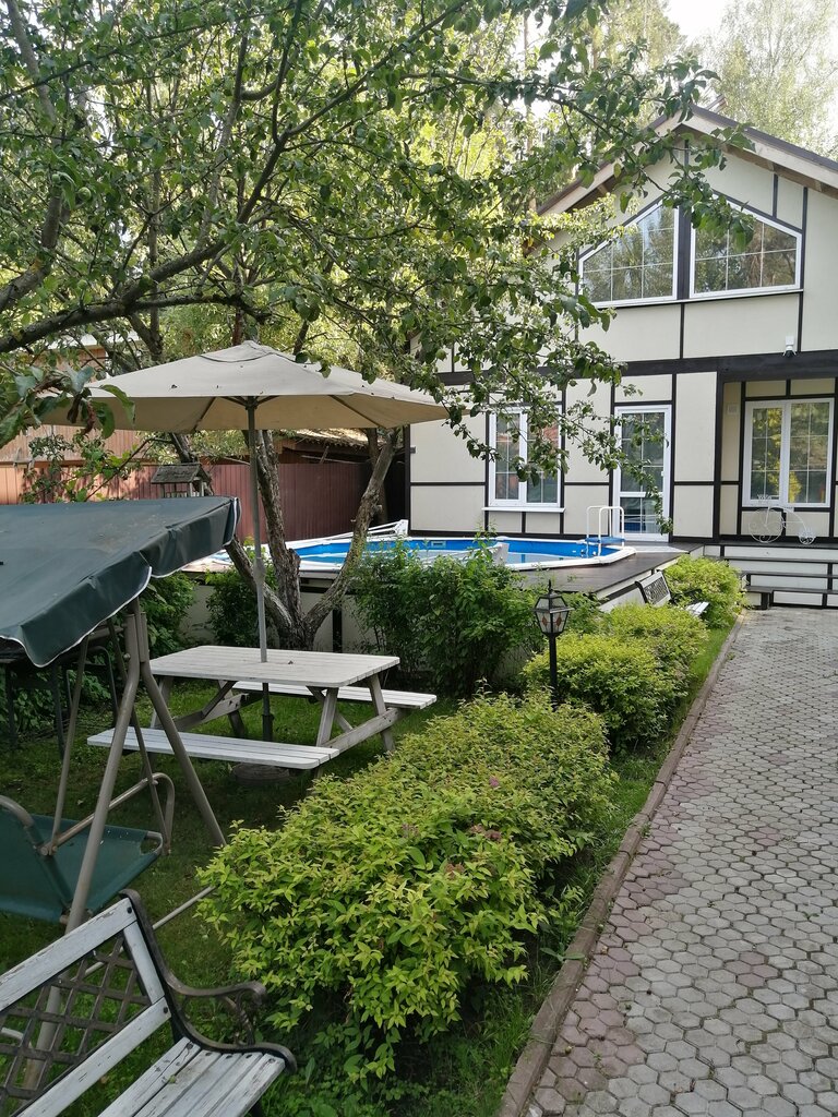 Resort oteller, tesisler Dom-Chalet na Rublevke, Moskova, foto