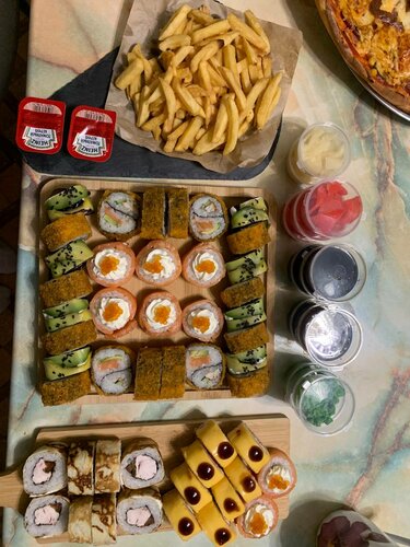Suşi restoranı Kusa'i Poll, Kusa, foto