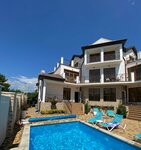 MilaHouse (Malozemelskaya ulitsa No:18), otel  Gelencik'ten