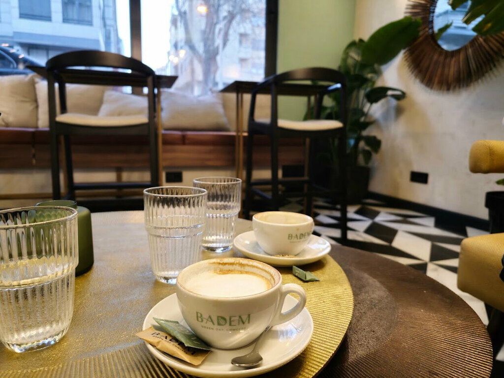 Kahve dükkanları Badem, Belgrad, foto