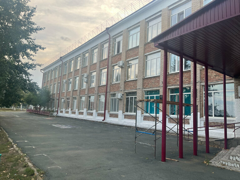 Ortaokul Shkola № 2 obshcheobrazovatelnaya srednyaya, Orenburgskaya oblastı, foto