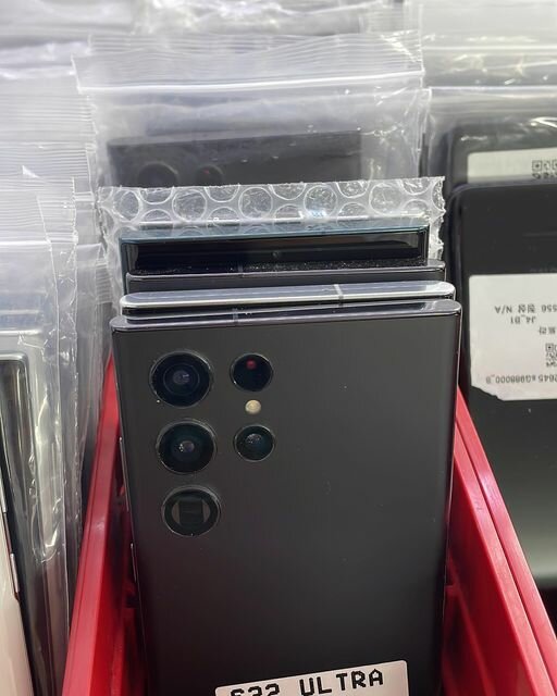 Elektronik eşya mağazaları Base Wireless Fzco, Dubai, foto