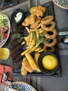Plov lounge (Respubliki Street No:131), restoran  Tiumen'den