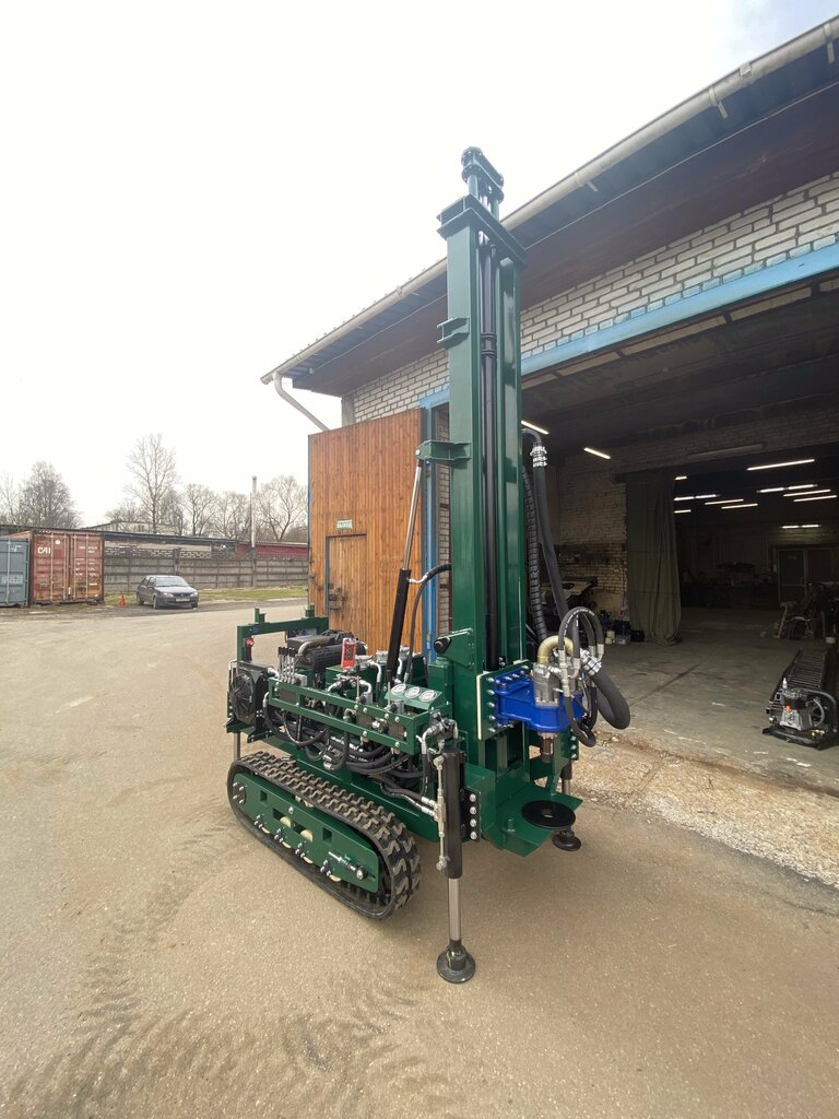 Sondaj ekipmanları firmaları Е-маш, Kolpino, foto