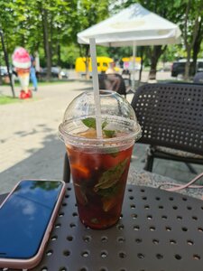 Coffee Like (Chisinau, scuarul Mezon), kahve dükkanları  Kişinev'den