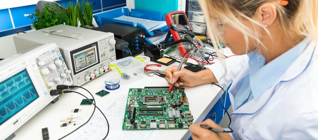 Elektronik cihaz ve parça firmaları Altan Elektronik, İstanbul, foto