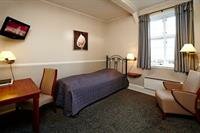 Hotel Ringkjøbing (Central Denmark, Ringkebing-Skjorn kommune, Torvet, 18), otel  Ringkobing'den