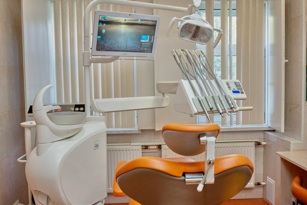 Özel ağız ve diş sağlığı klinikleri ve muayenehaneleri Medotel Plus, Vsevolgsk, foto