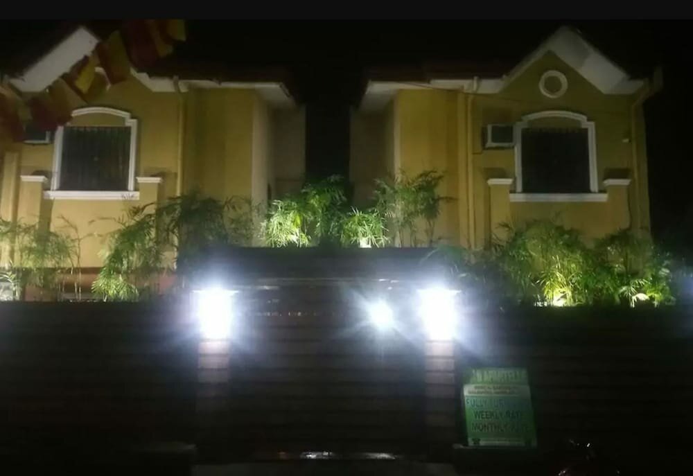 Otel Luxury Suites 5, , foto