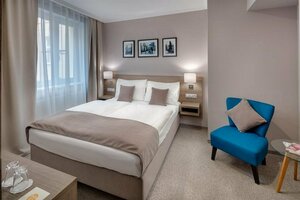 Florenc (Křižíkova No:275/11, Prague), otel  Prag'dan